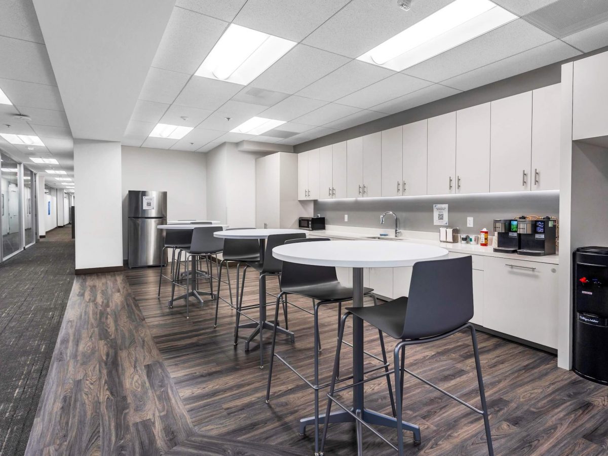 New York Life - Irvine - West Broadway Building Co.